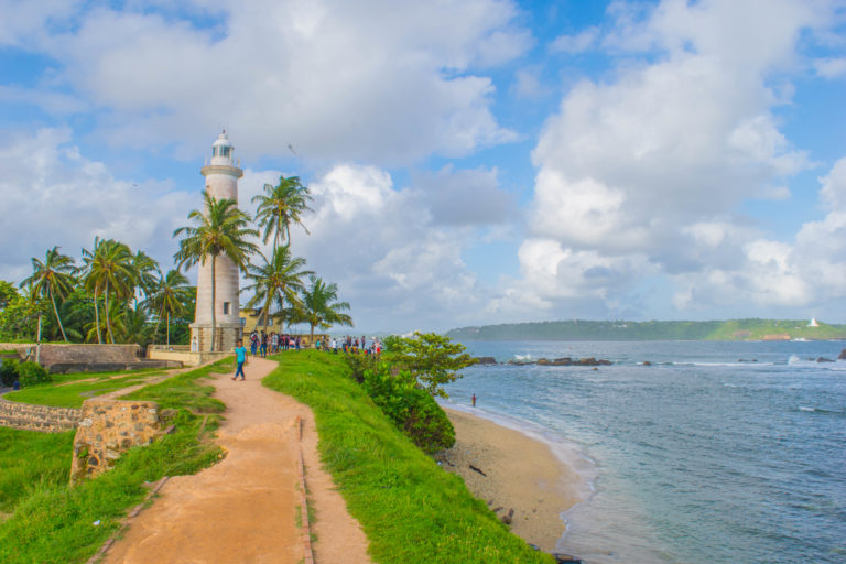 Midigama & Weligama: Learning to Surf in Sri Lanka - Jones Around The World