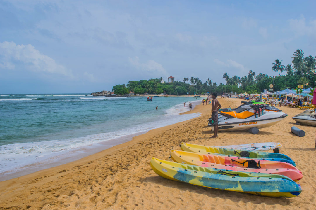 Midigama & Weligama: Learning to Surf in Sri Lanka - Jones Around The World