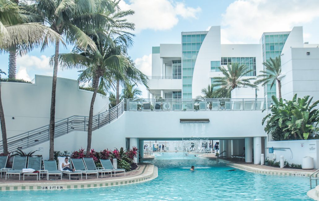 My Last Night in Florida: Dining at the Diplomat Beach Resort