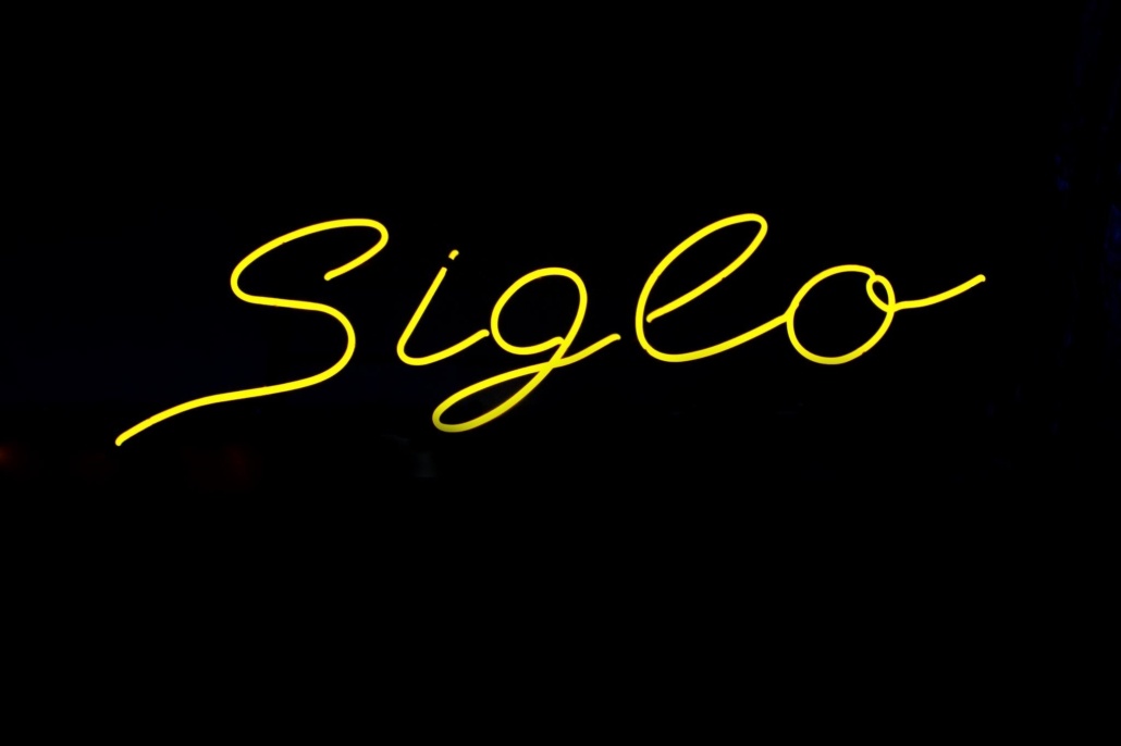 The 20 Best Rooftop Bars in Melbourne For Your Bucket List