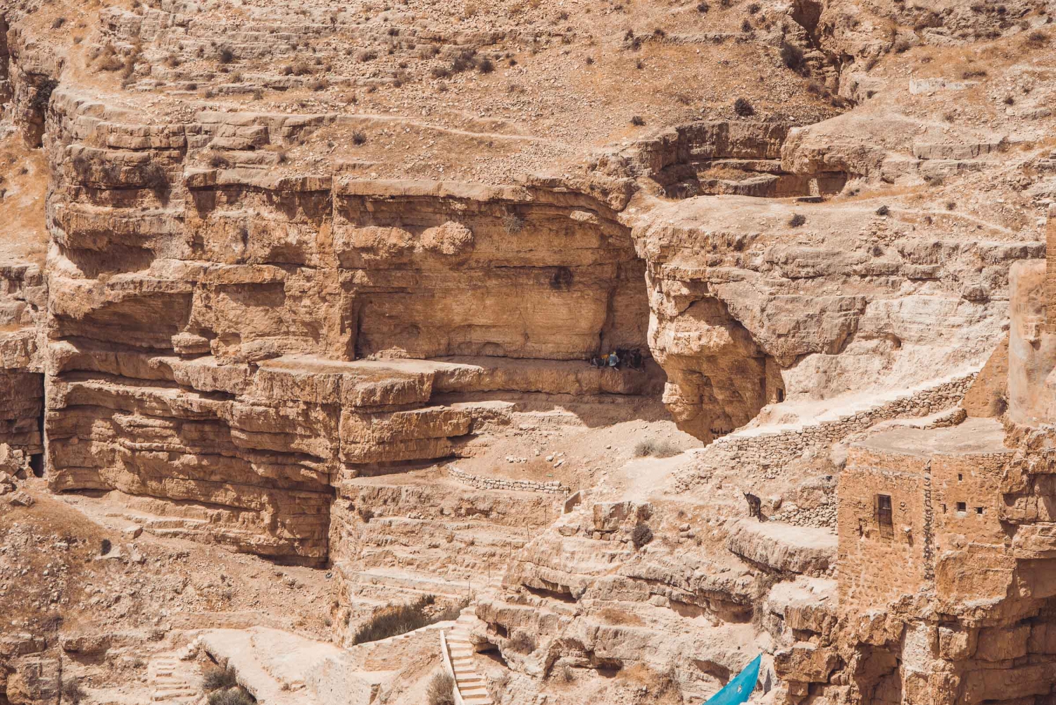 34 Photos to Inspire You to Take a Jeep Tour Through the Judean Desert