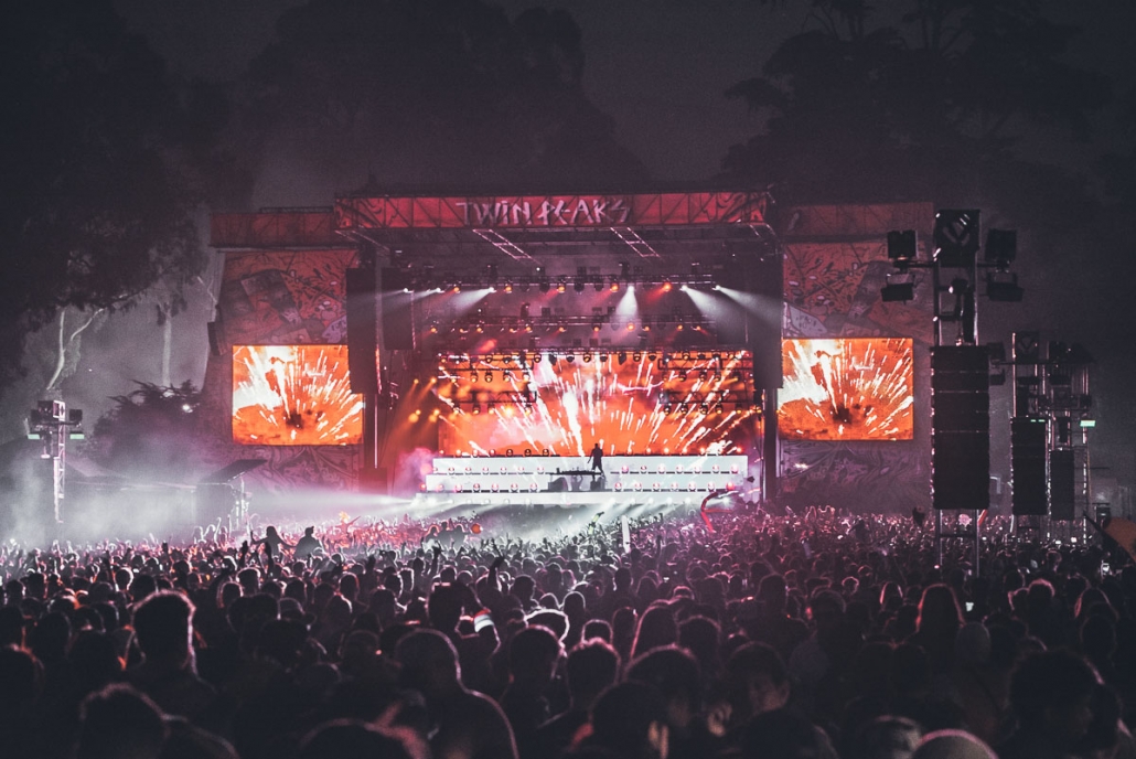 44 Festival Accessories, Gear & Must Haves | Festival Packing List