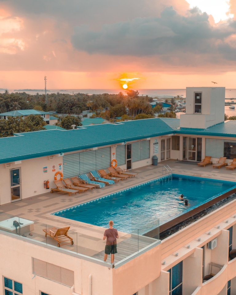 THULUSDHOO ISLAND, Maldives | TOP 14 Things To Do on THULUSDHOO