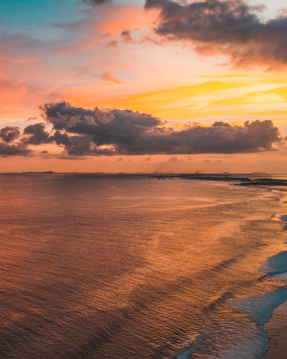 THULUSDHOO ISLAND, Maldives | TOP 14 Things To Do on THULUSDHOO