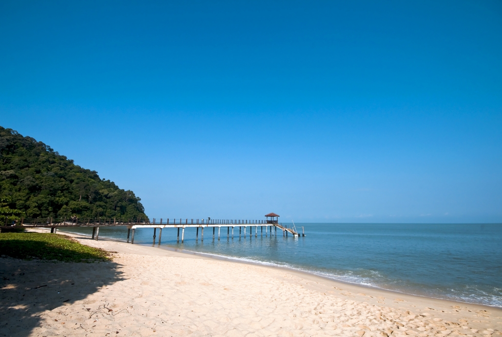 The 20 BEST BEACHES IN MALAYSIA | Epic Islands, Beach Resorts & Hotels