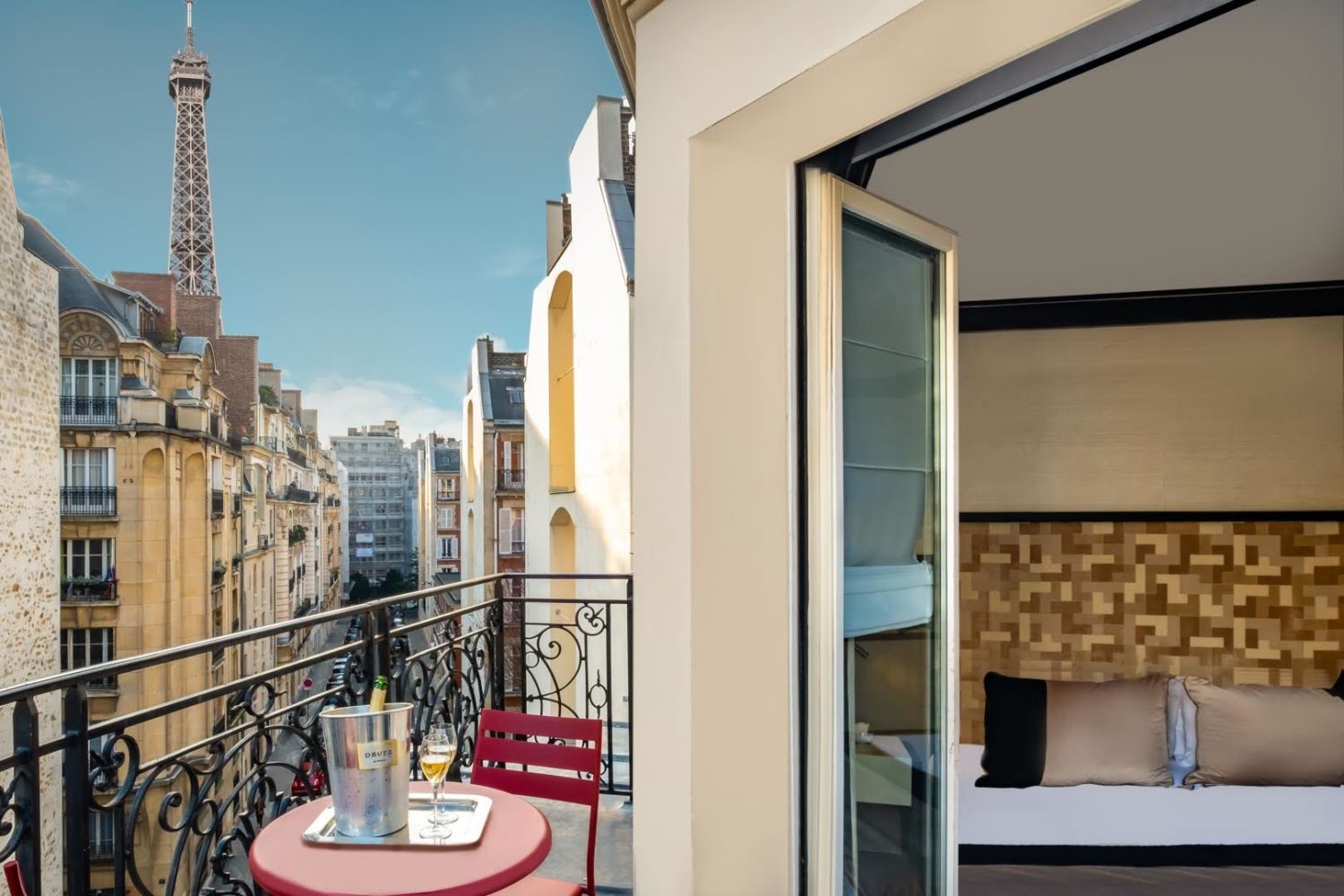 The 20 BEST Paris Hotels With Eiffel Tower View (2023 Edition)