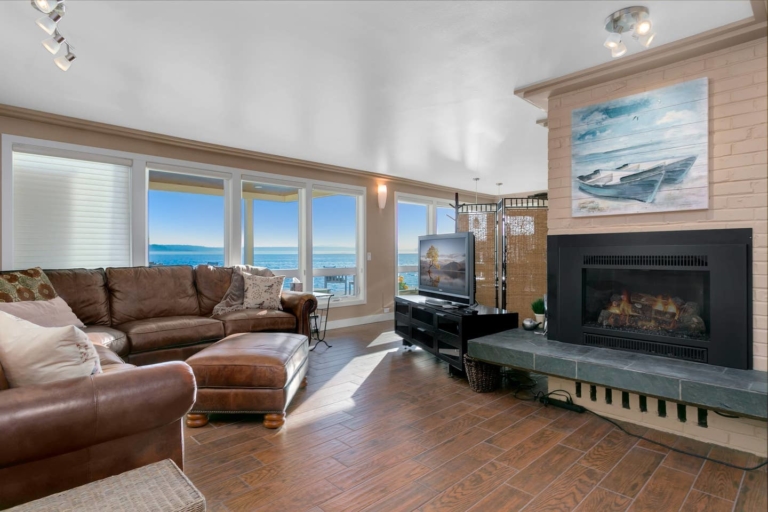 21 Best Airbnbs in Seattle, Washington: Romantic, Luxury + Unique