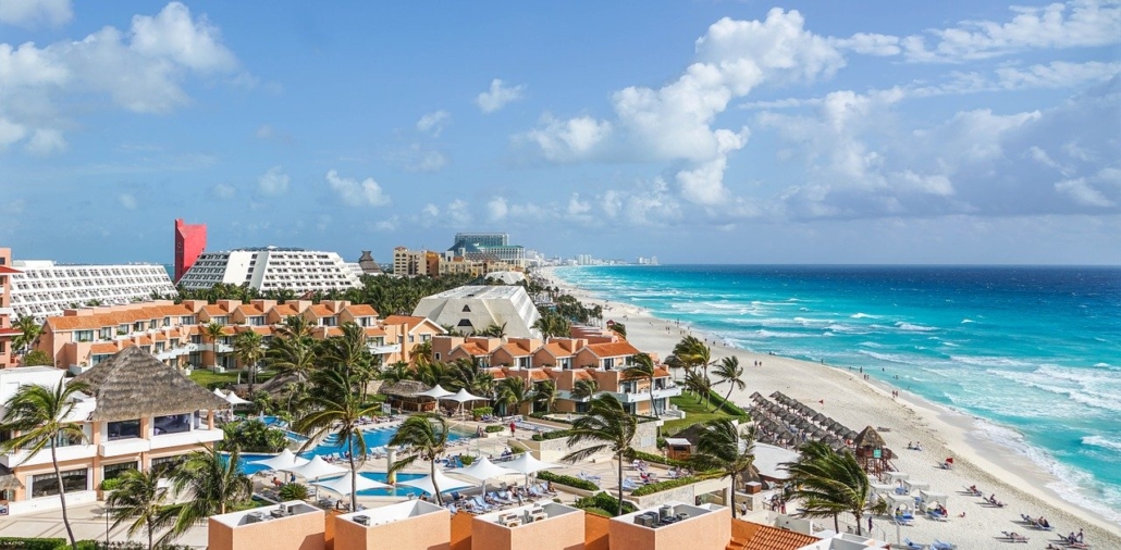 TOP 17 Airbnb Cancun Rentals For the Ultimate Mexico Vacation [2021]