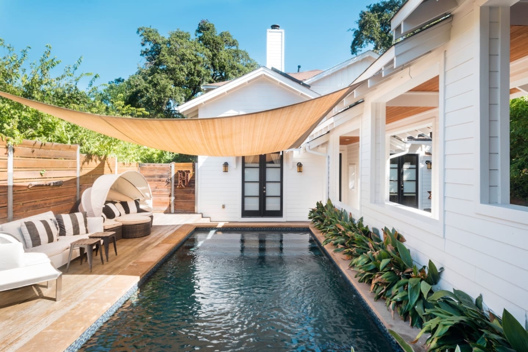 BEST Airbnb in Austin, Texas | 17 Unique, Cool & Luxury Stays