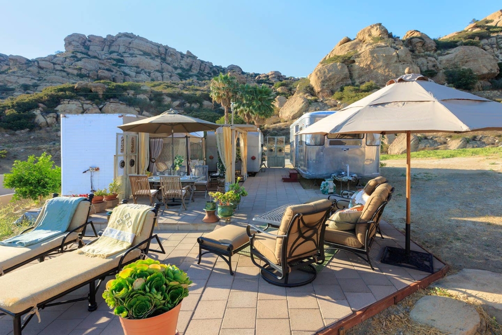 Top 20 Glamping Southern California Places For Your Bucket List [2021]