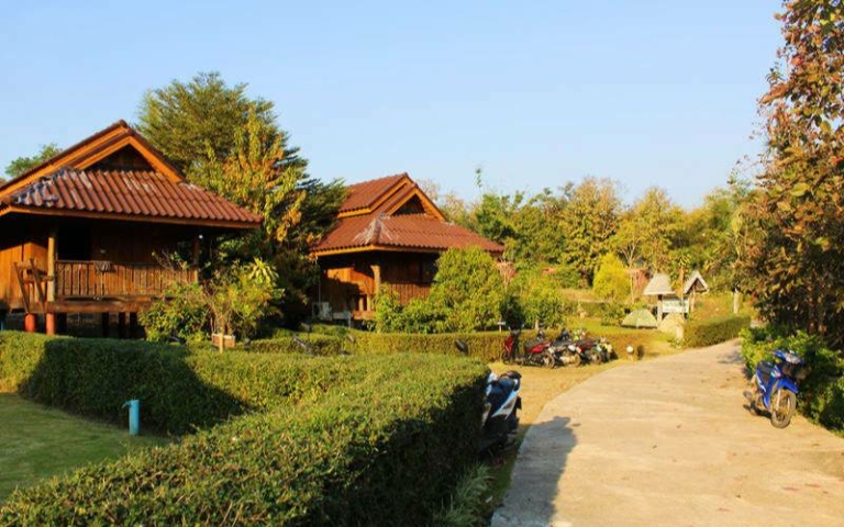 BEST HOSTELS IN PAI, THAILAND | 20 AMAZING SPOTS!