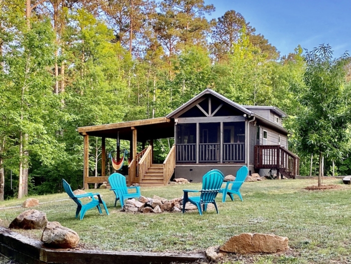 TOP 20 Glamping Georgia Sites For Your Bucket List (2023 )