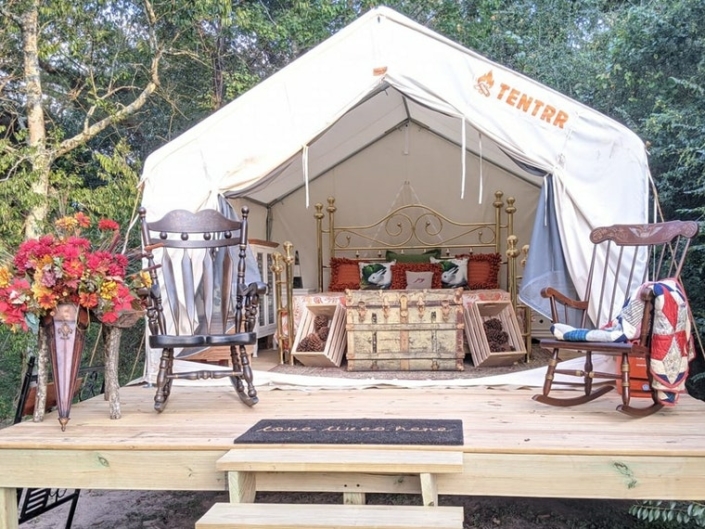 21 Best Places To Go Glamping in Texas for Romantic Getaways