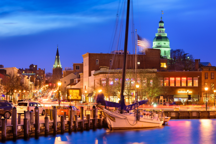 14 Best Airbnbs in Annapolis, Maryland (Waterfront, Boats + More)