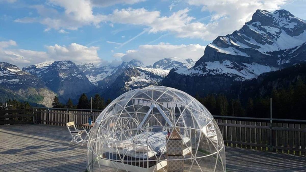 30 Unique Airbnbs Around The World For Your Bucket List (2021)