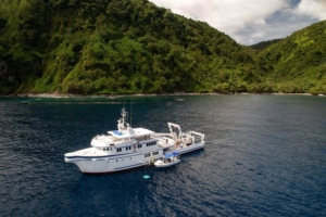 15 Best Liveaboards in the Caribbean: EPIC Scuba-Diving Trips