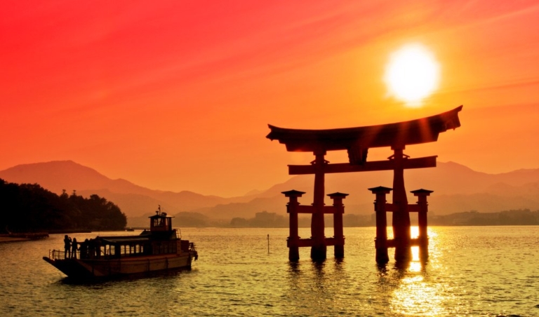 65 Fun & Interesting Facts About Asia That Will Boggle Your Brain