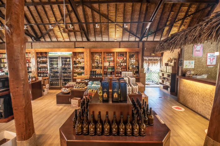 28 Best Things To Do in Moorea, French Polynesia | Moorea Travel Guide