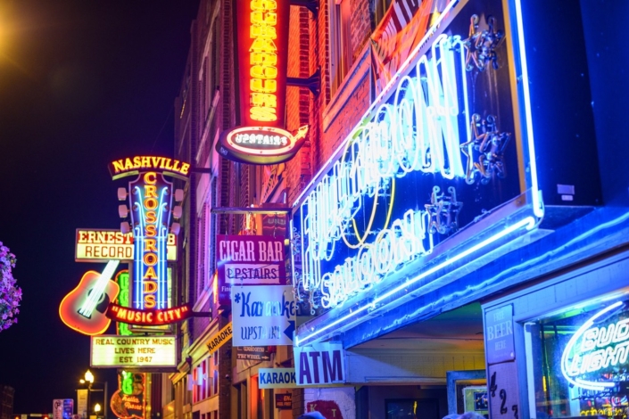 52 Tennessee Quotes, Captions, Slogans, One-Liners and Sayings
