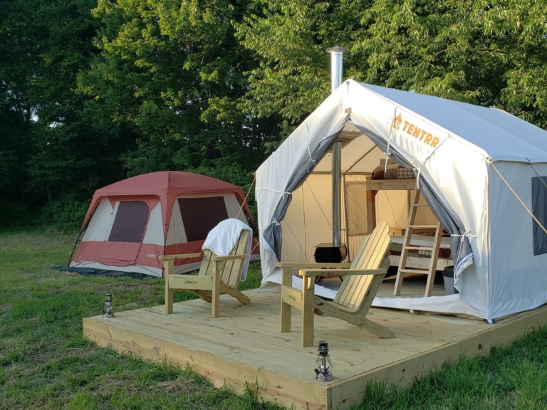 14 Best Glamping in Connecticut Sites For Your Bucket List