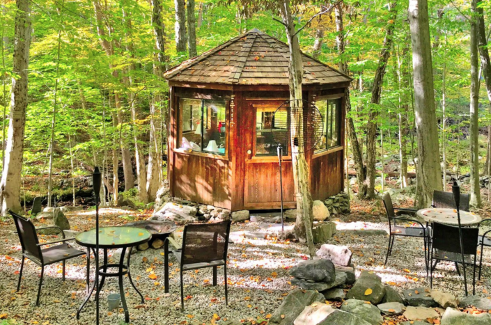 14 Best Glamping in Connecticut Sites For Your Bucket List