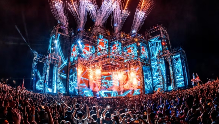 30 Music Festivals In Chicago To Experience Before You Die (2024)