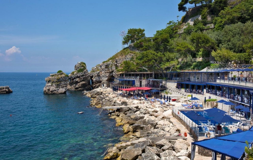 15 Best Beach Resorts in Italy For Your Bucket List