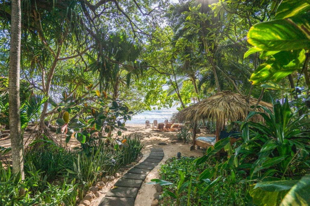 15 Best Beach Resorts in Costa Rica | Beachfront Ocean Views